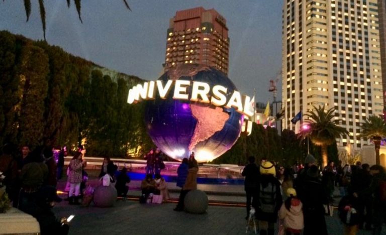 【USJ混雑予想状況2025年版】春夏冬休み(GWお盆) &平日土日！アトラクション待ち時間